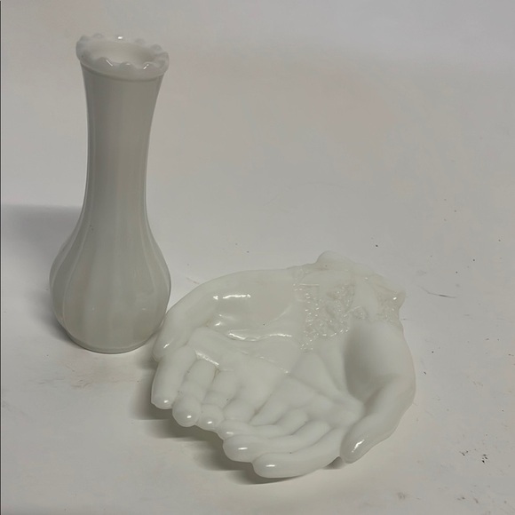 Avon | Accents | Vintage Milk Glass Vase And Avon Handshaped Dish ...